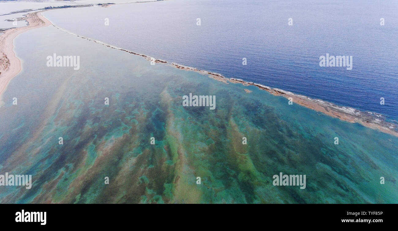Shallow estuary hi-res stock photography and images - Alamy