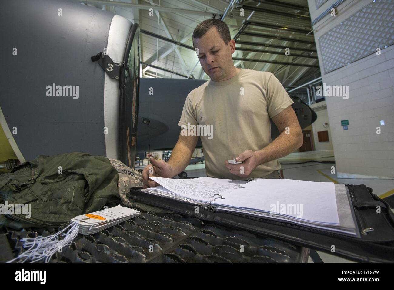 Air force form 781a hi-res stock photography and images - Alamy