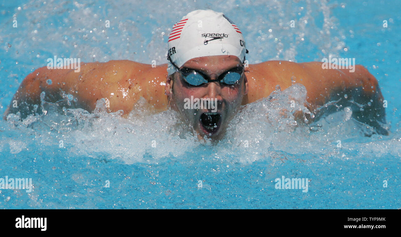Mens 100 meter butterfly hi-res stock photography and images - Alamy