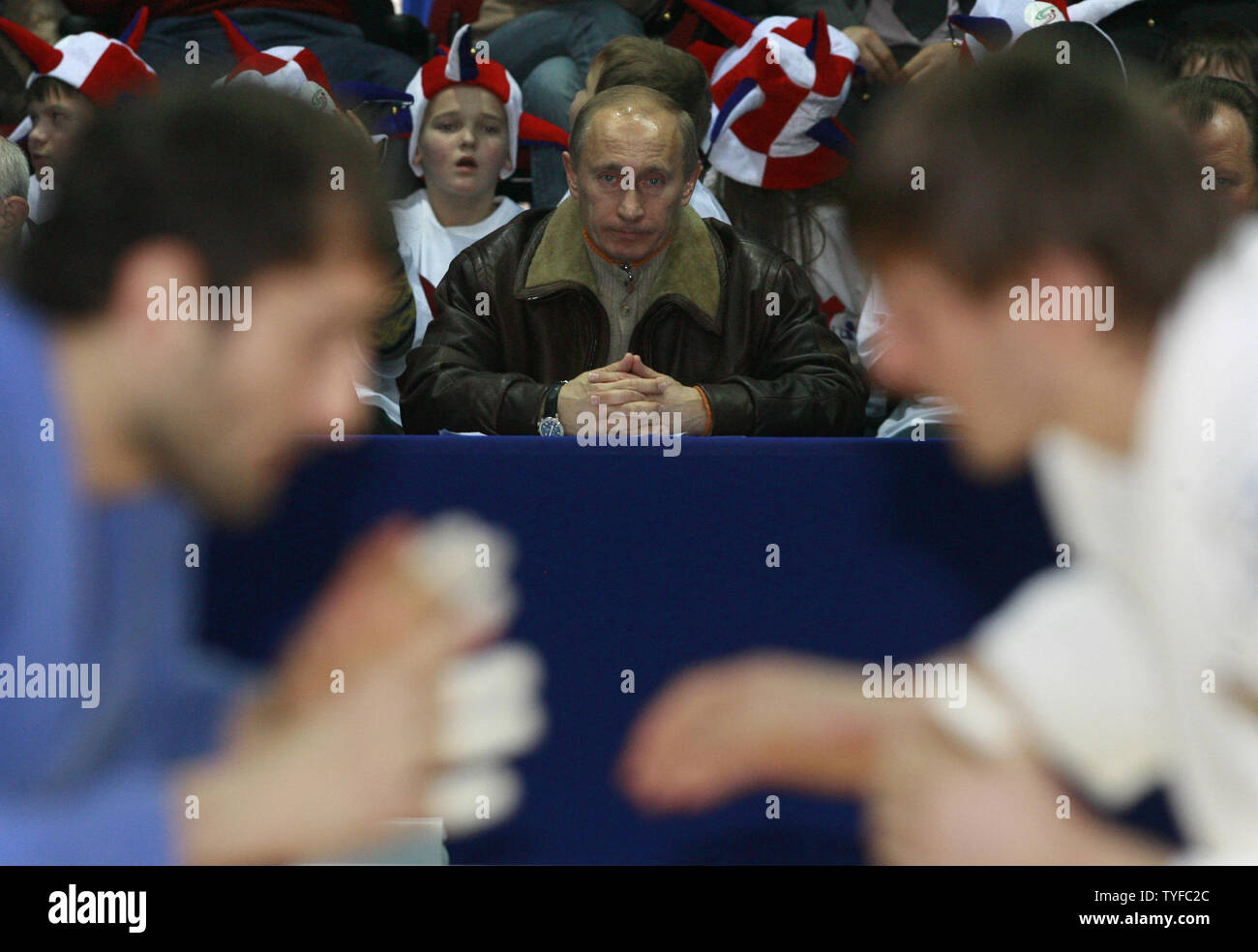 Vladimir putin judo hi-res stock photography and images - Alamy