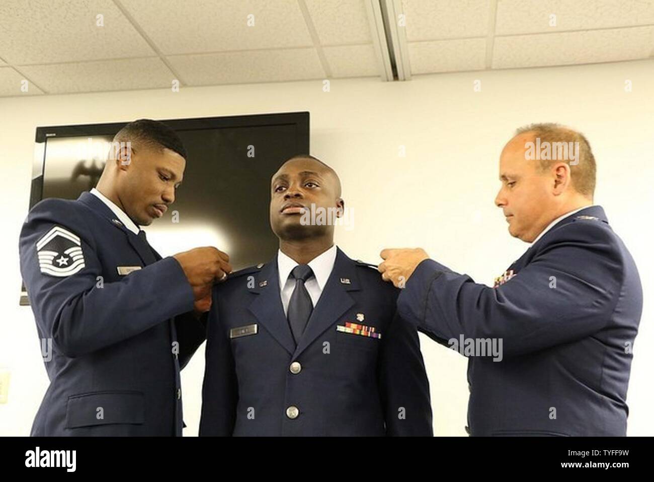 1st Lt. Carl Sidney 45th Aeromedical Evacuation Squadron executive ...