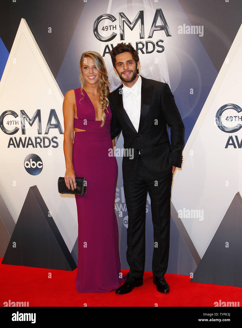 Country music artist Thomas Rhett arrives on the red carpet at the 2015 ...