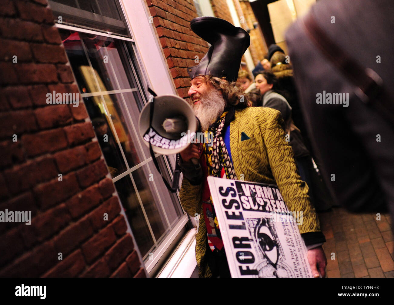 Vermin supreme hi-res stock photography and images - Alamy