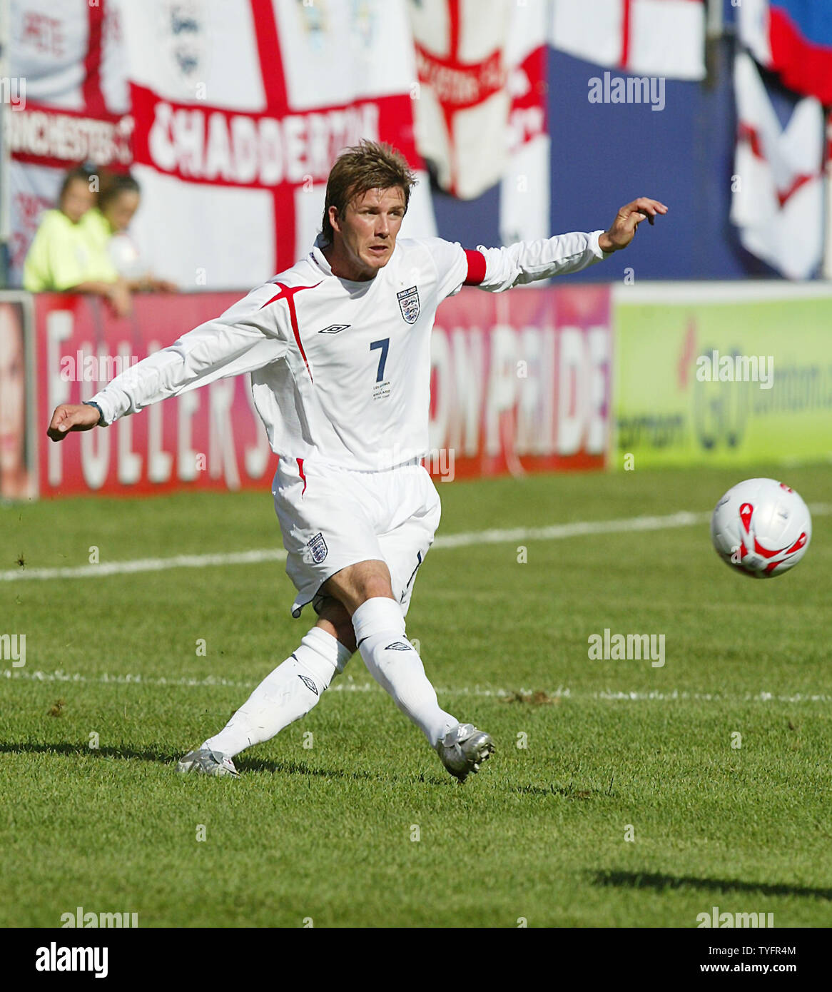 England's David Beckham on the field during the 2nd period of the ...