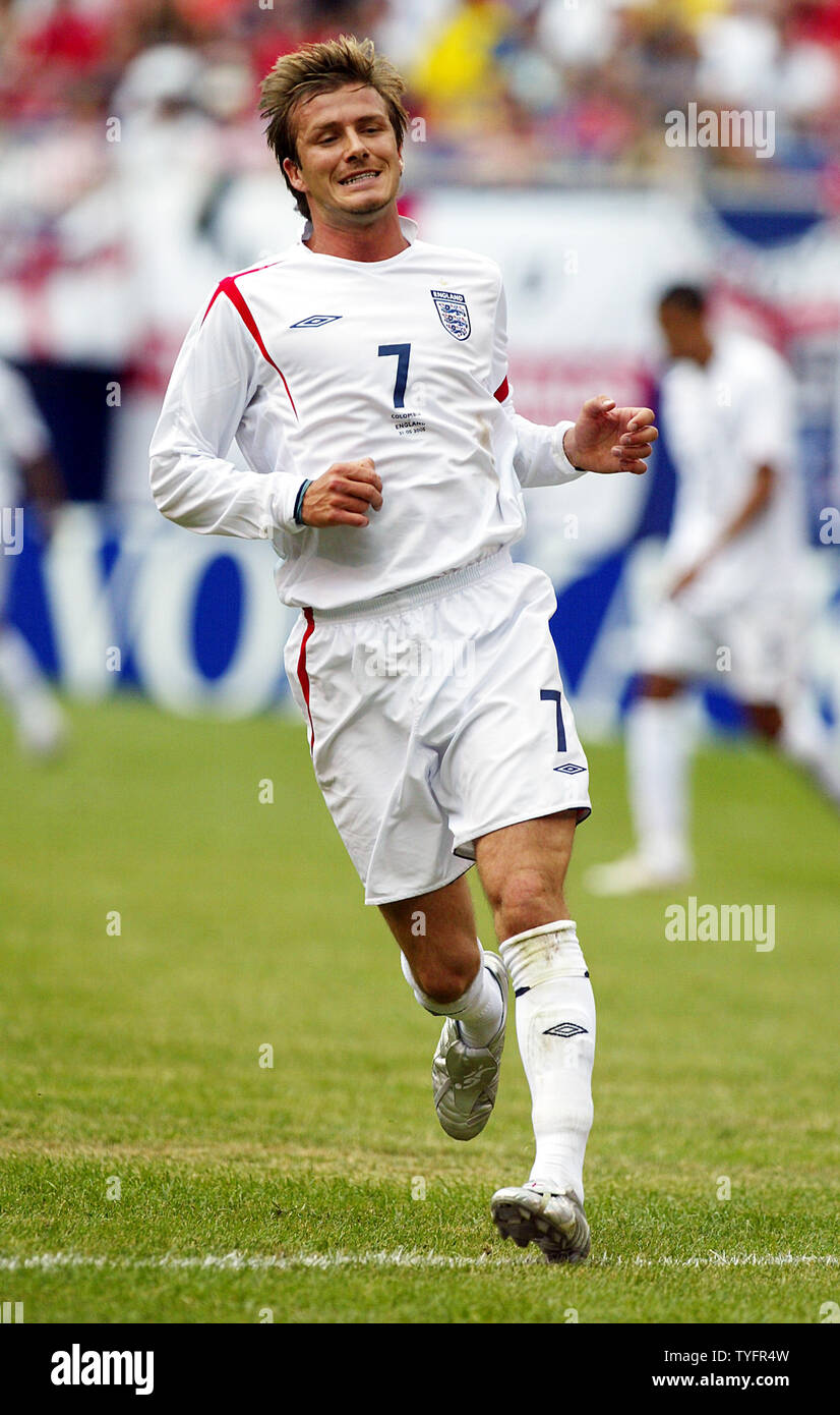 England's David Beckham on the field during the 1st period of the ...