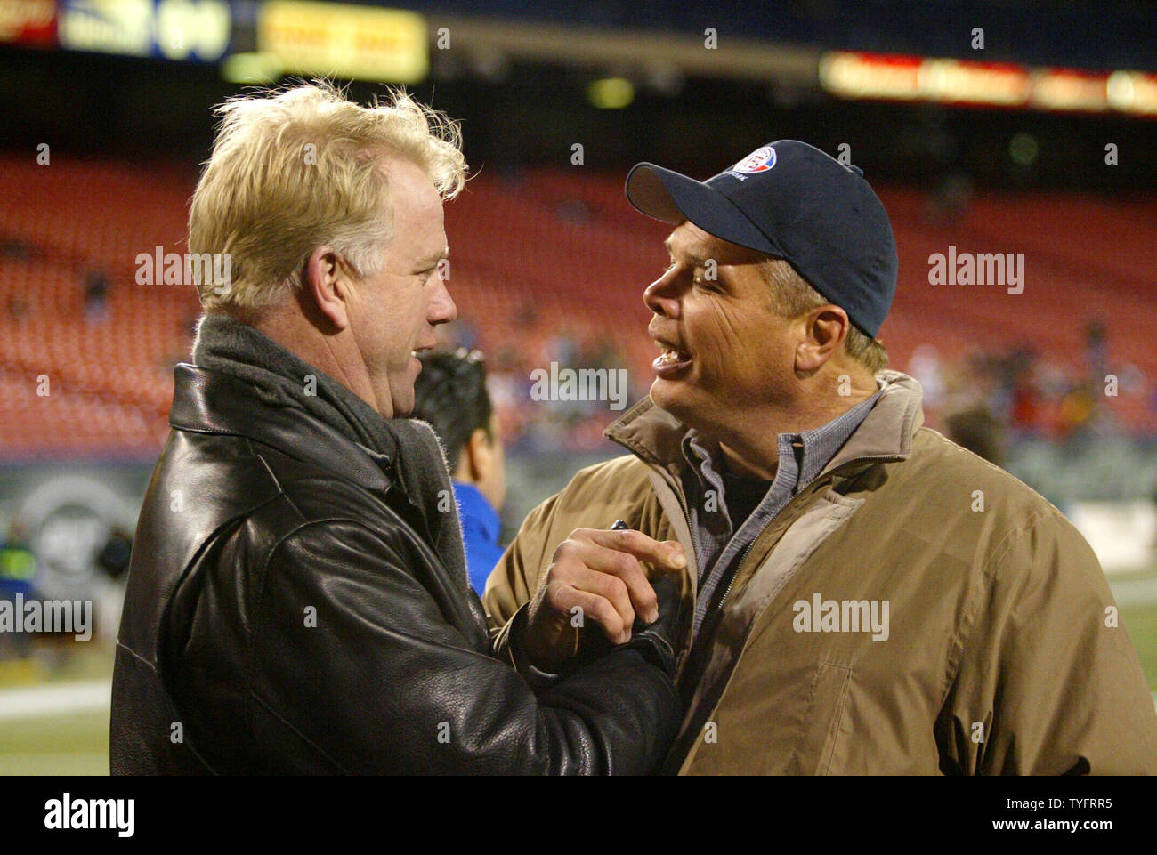 Joe klecko hi-res stock photography and images - Alamy