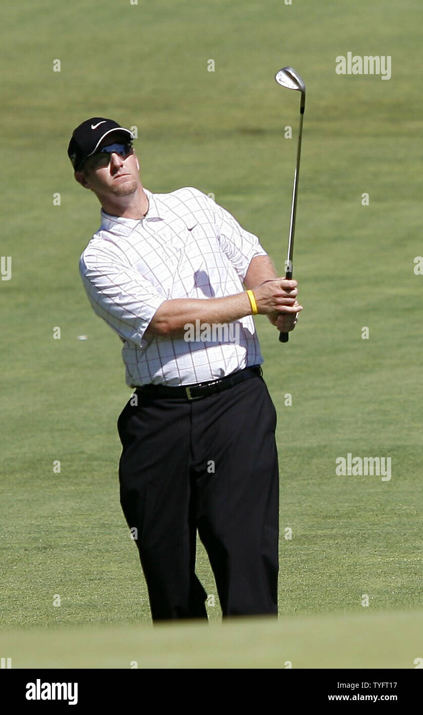 David Duval practices chip shots on the 9th green during a practice ...