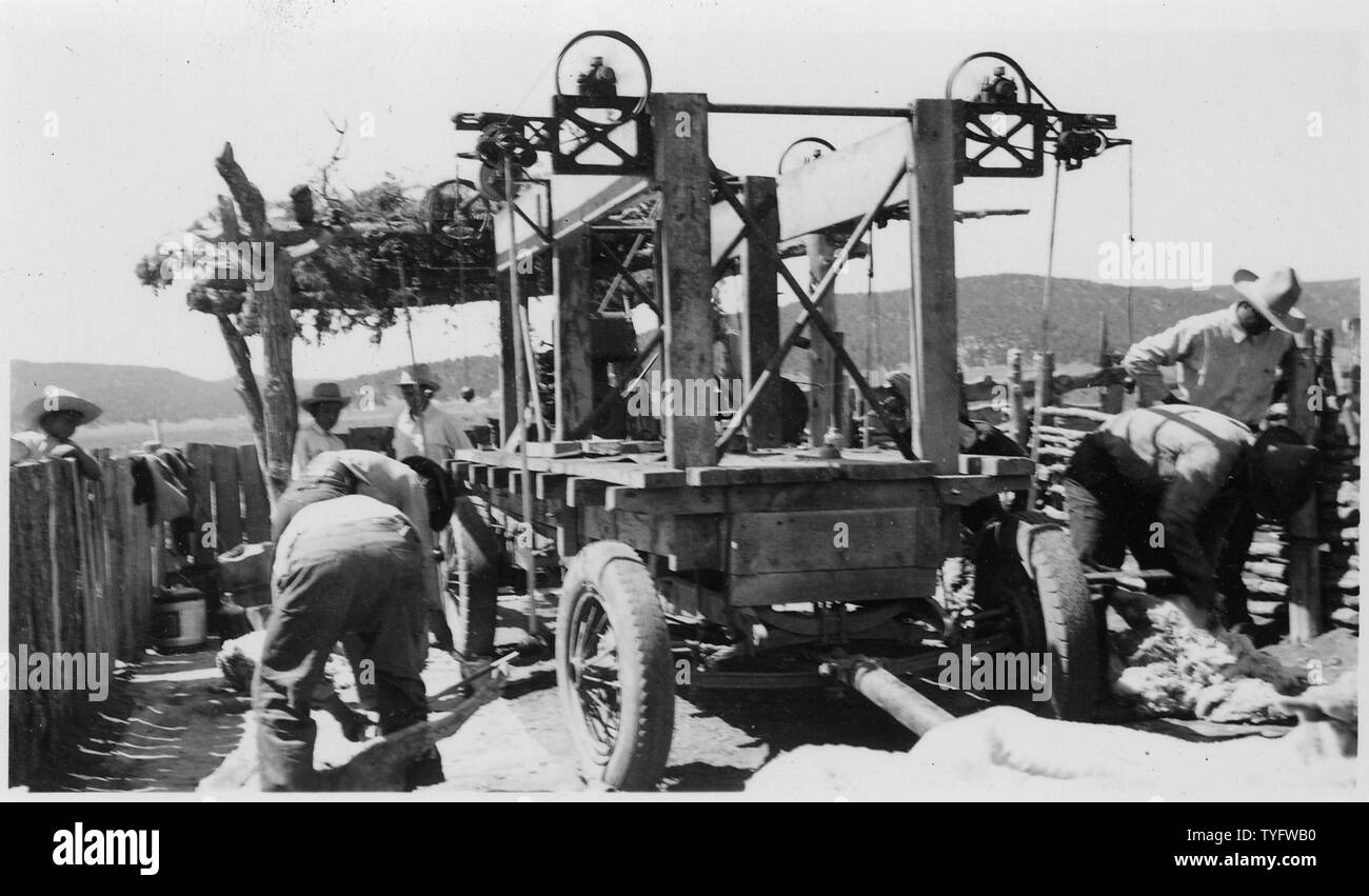 Portable shearing machine. Introduced in the reservation for the first ...