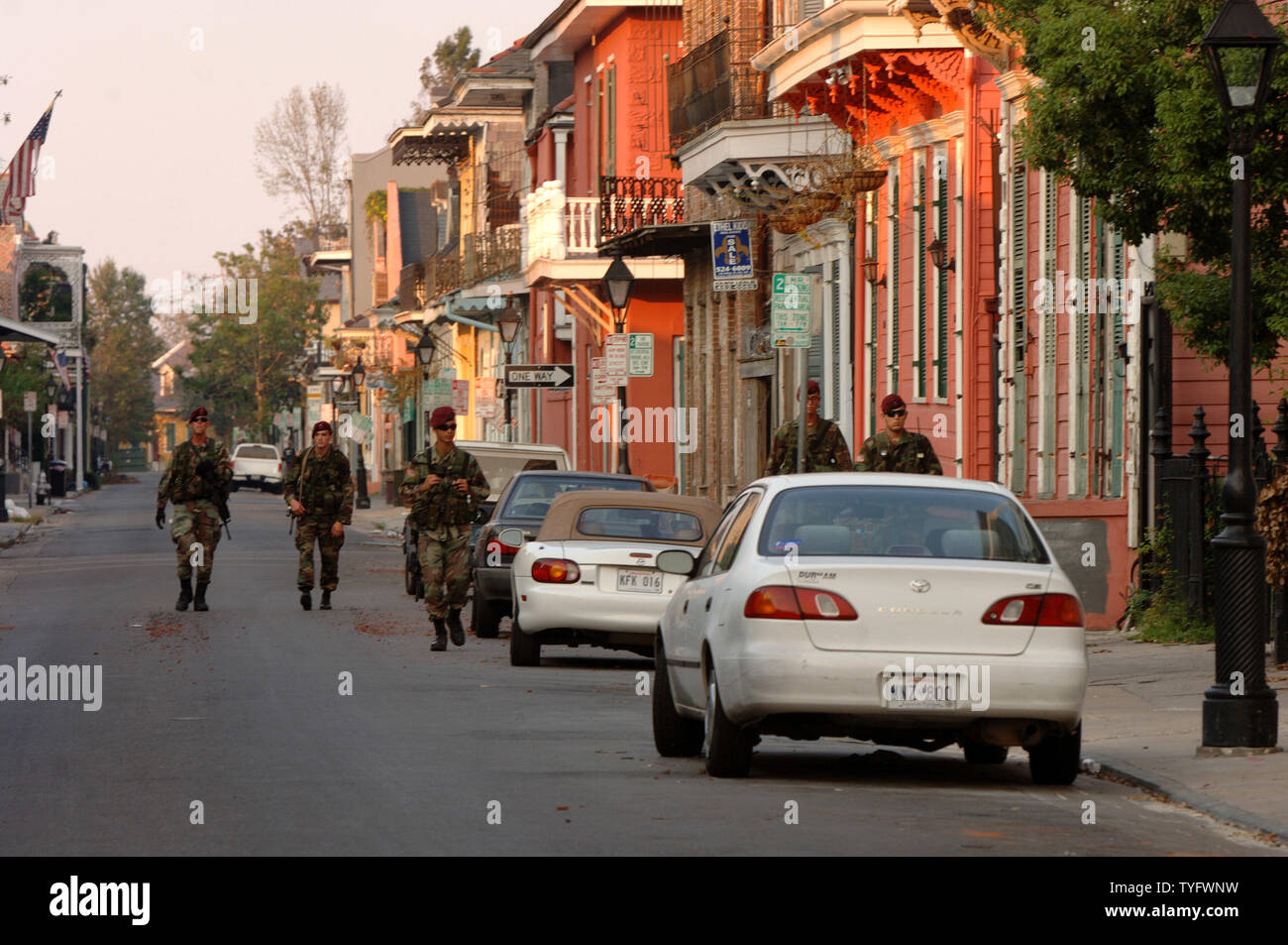 Members of the U.S. Army's 82nd Airborne Brigade patroll the streets of ...
