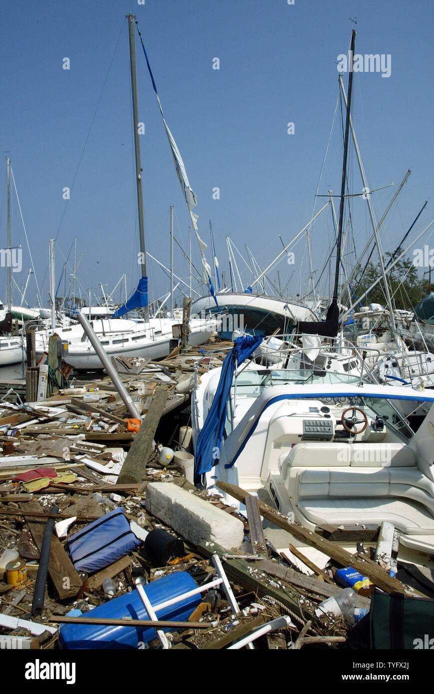 New orleans hurricane katrina winds hi-res stock photography and images ...