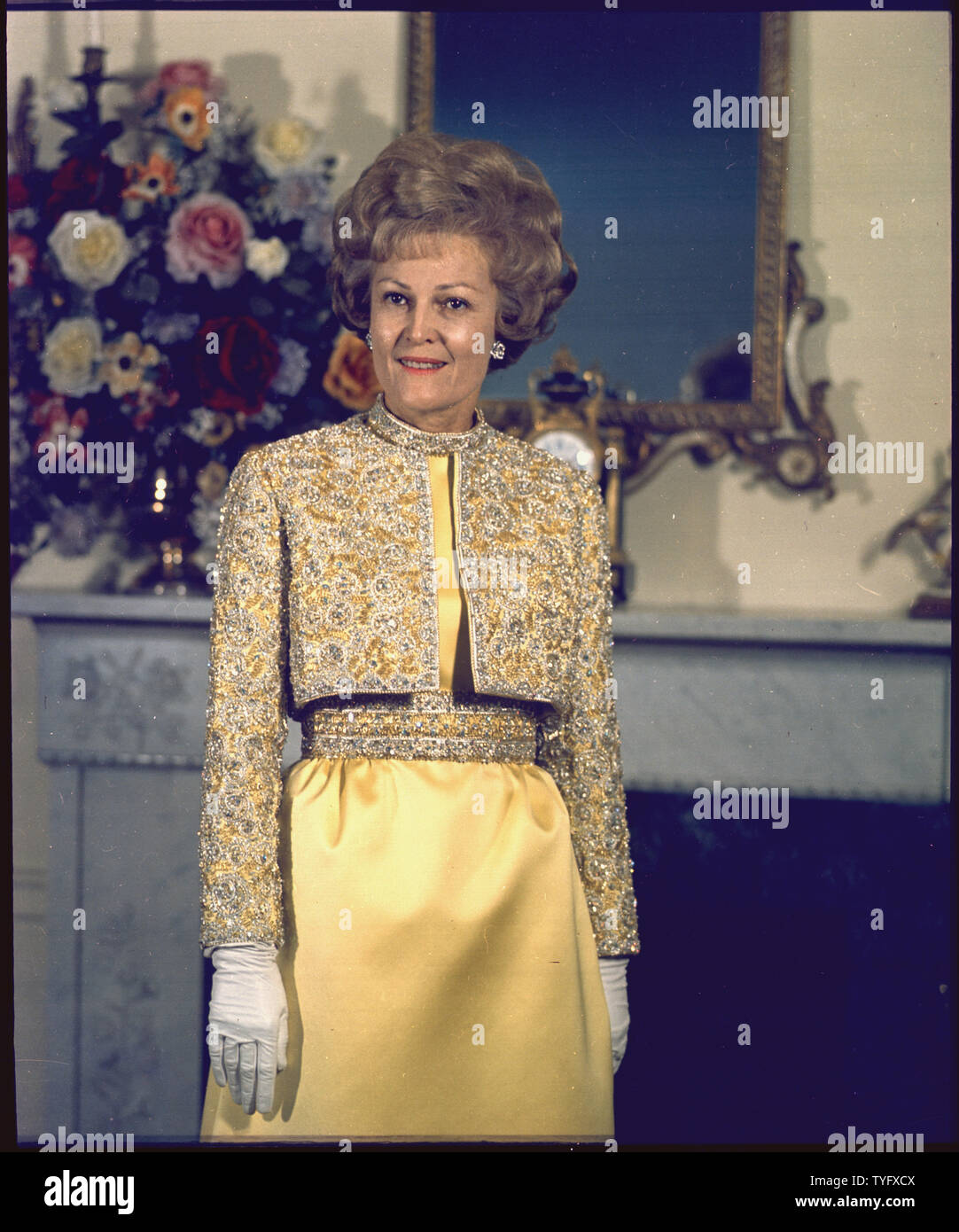 Portrait of Mrs. Nixon; Scope and content: Pictured: Pat Nixon. Subject ...