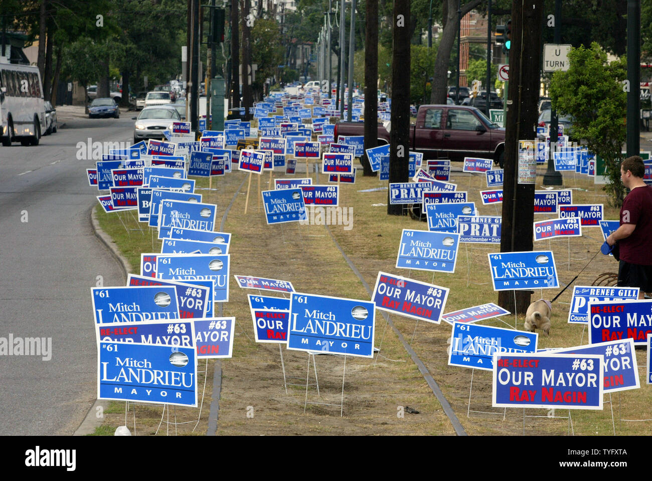 Municipal election signs hi-res stock photography and images - Alamy