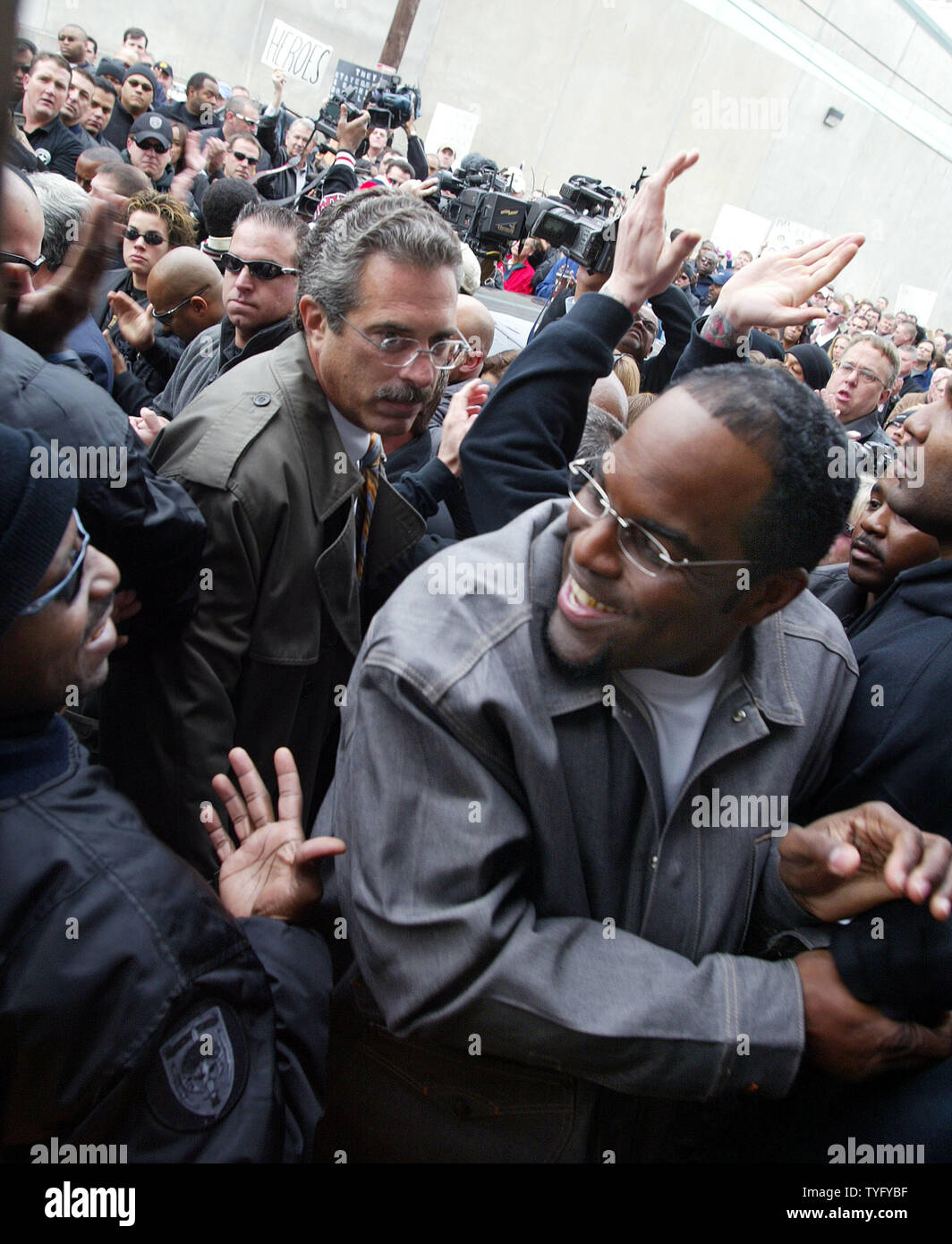 New orleans police officers hi-res stock photography and images - Alamy