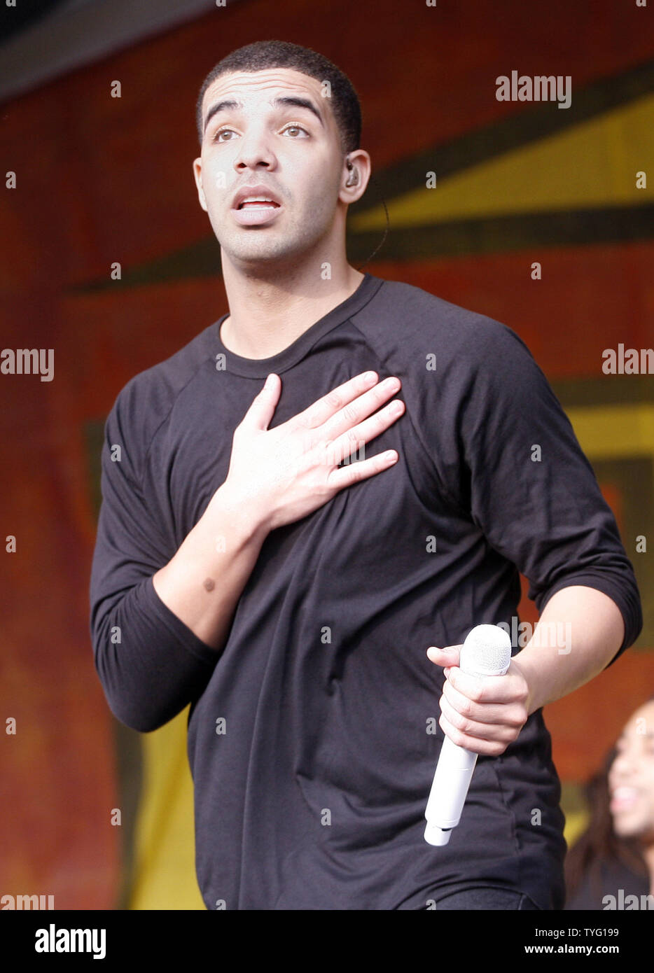 Drake rap hi-res stock photography and images - Alamy