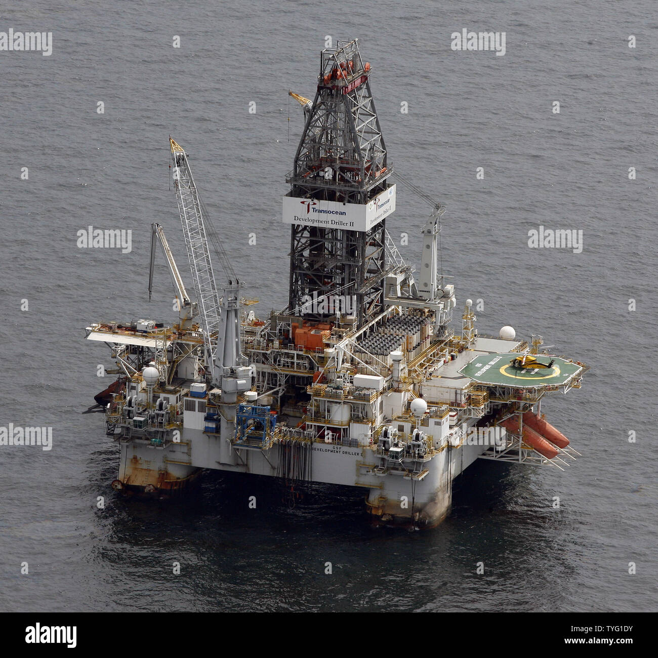 The Transocean Development Driller II drills a relief well June 2, 2010 ...
