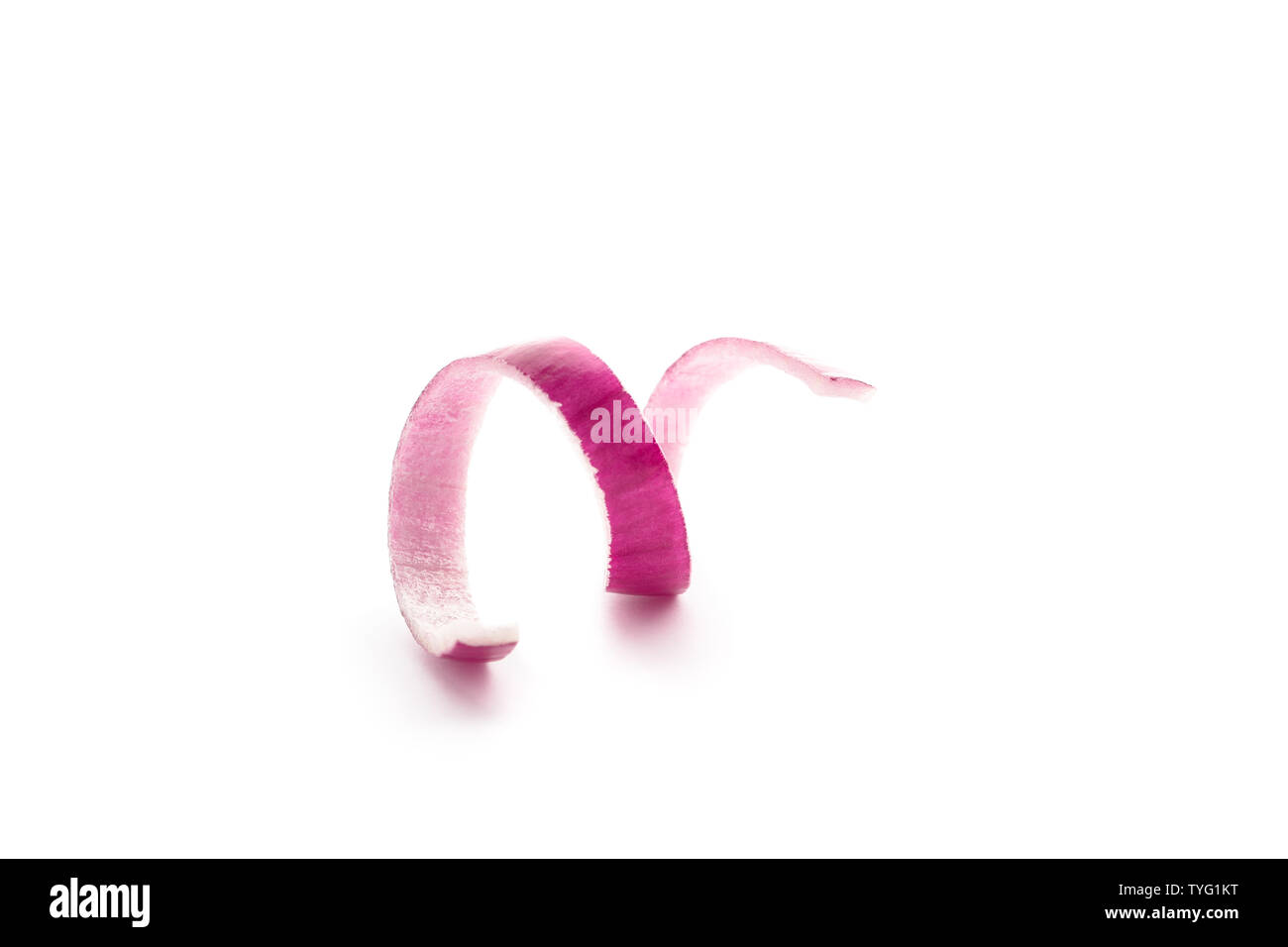 Red onion slice isolated on white background Stock Photo - Alamy
