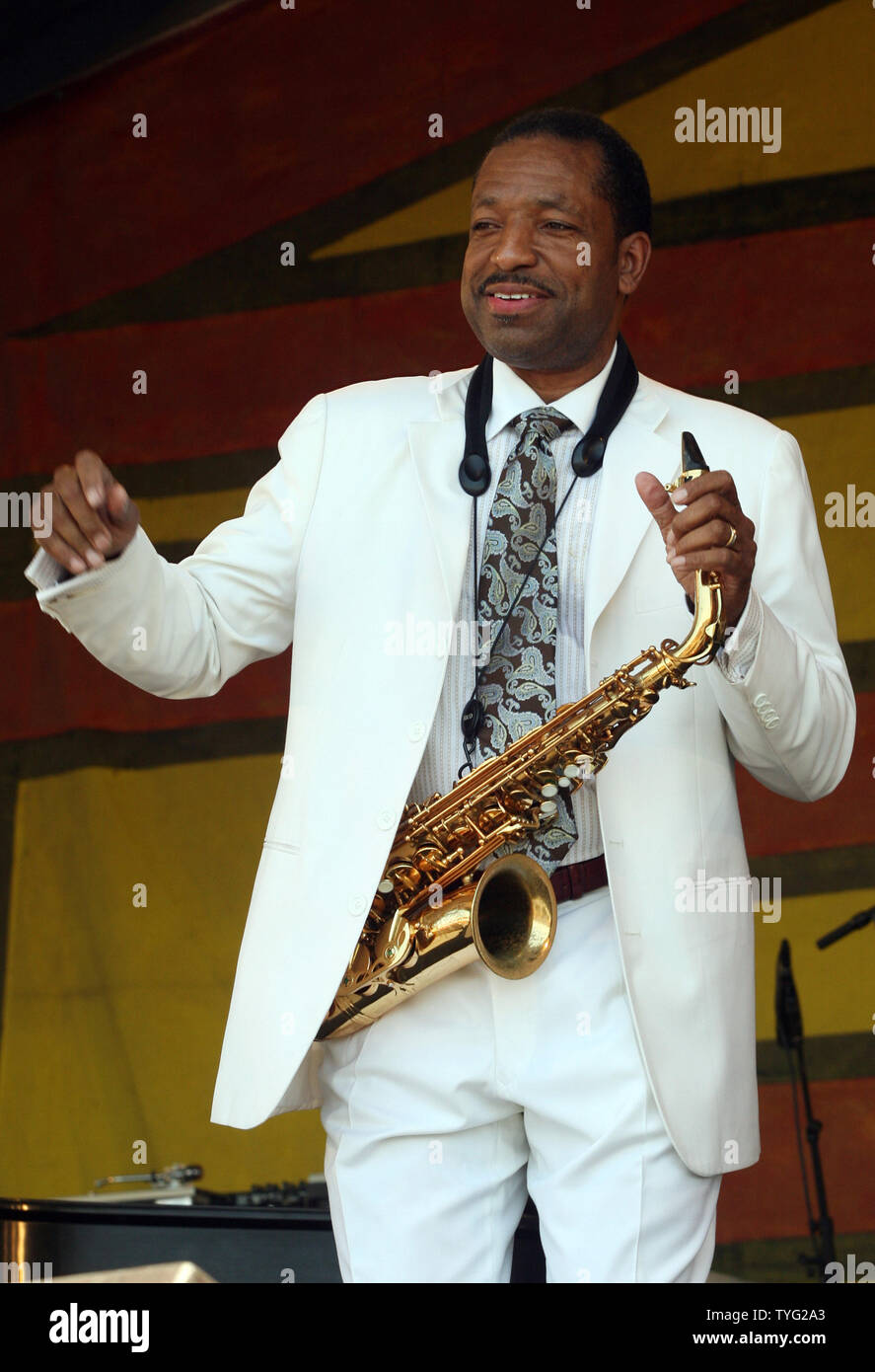 Donald harrison hi-res stock photography and images - Alamy