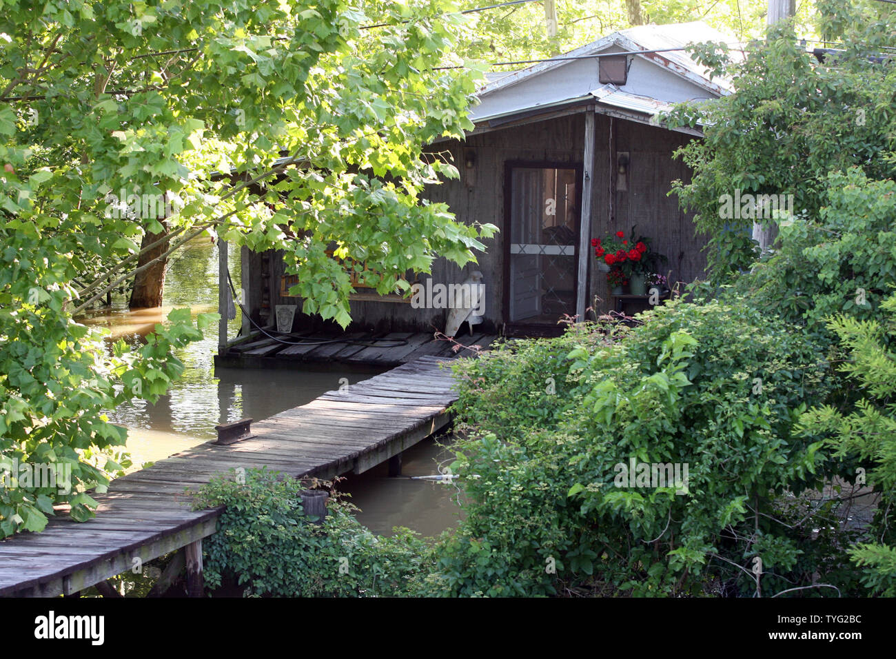 House on mississippi river batture hi-res stock photography and images ...