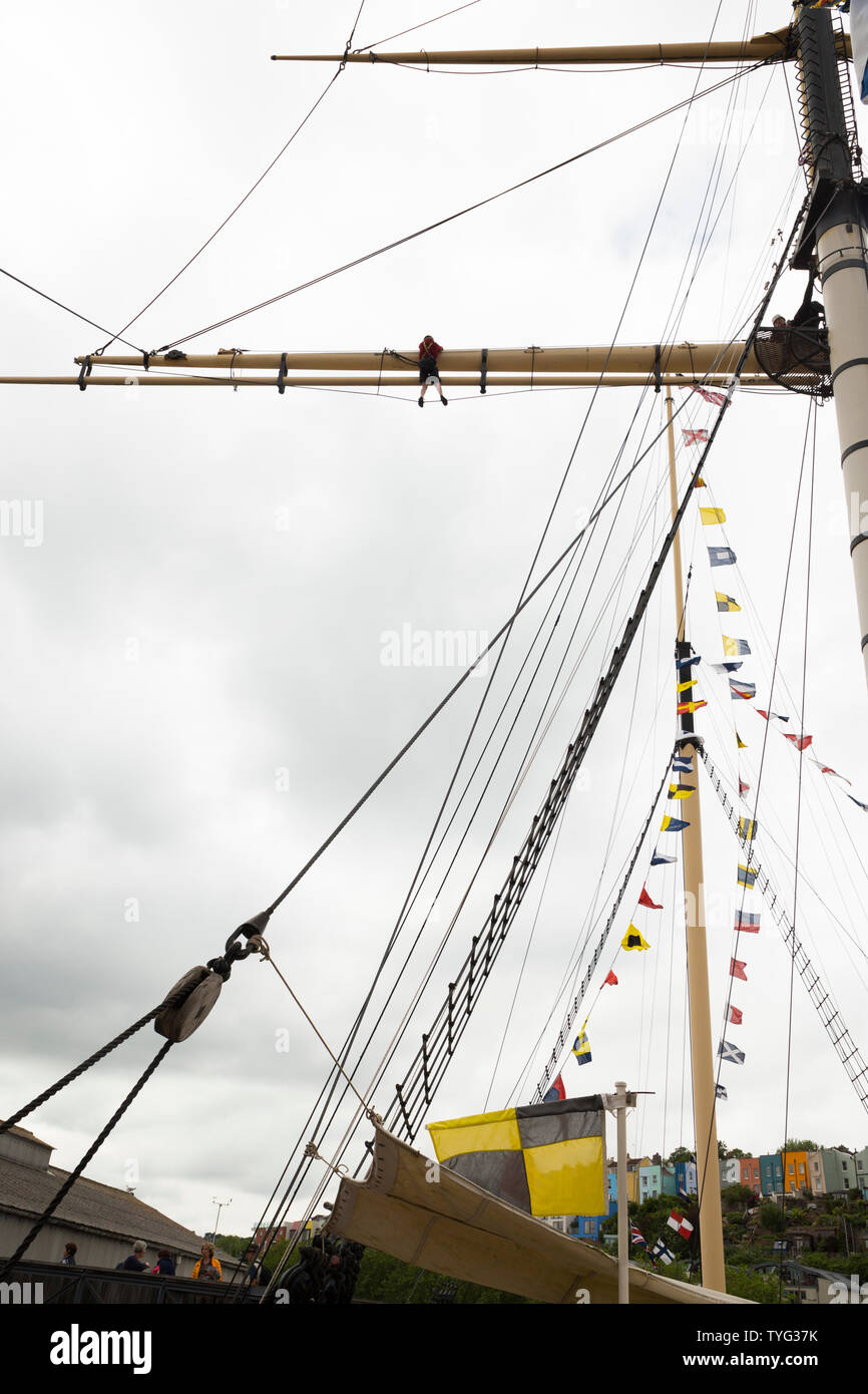 Girl / child / kid climbs / climbing the rigging & The Yard of the SS ...