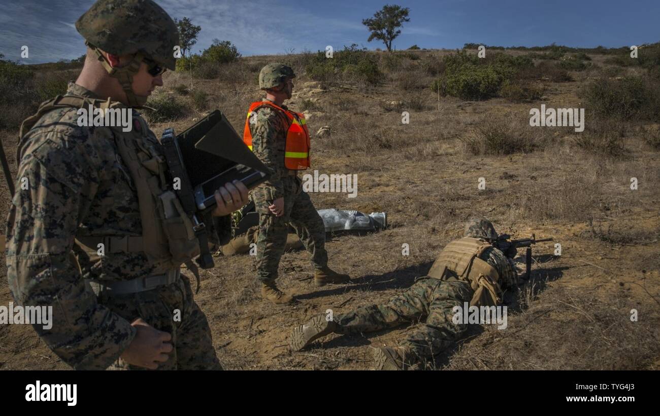 Laying prone exercise hi-res stock photography and images - Alamy