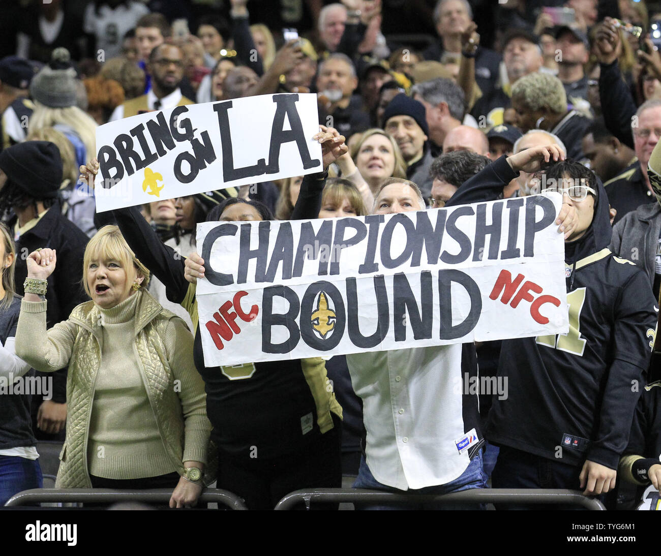 New Orleans Saints fans celebrate after the Saints beat the ...