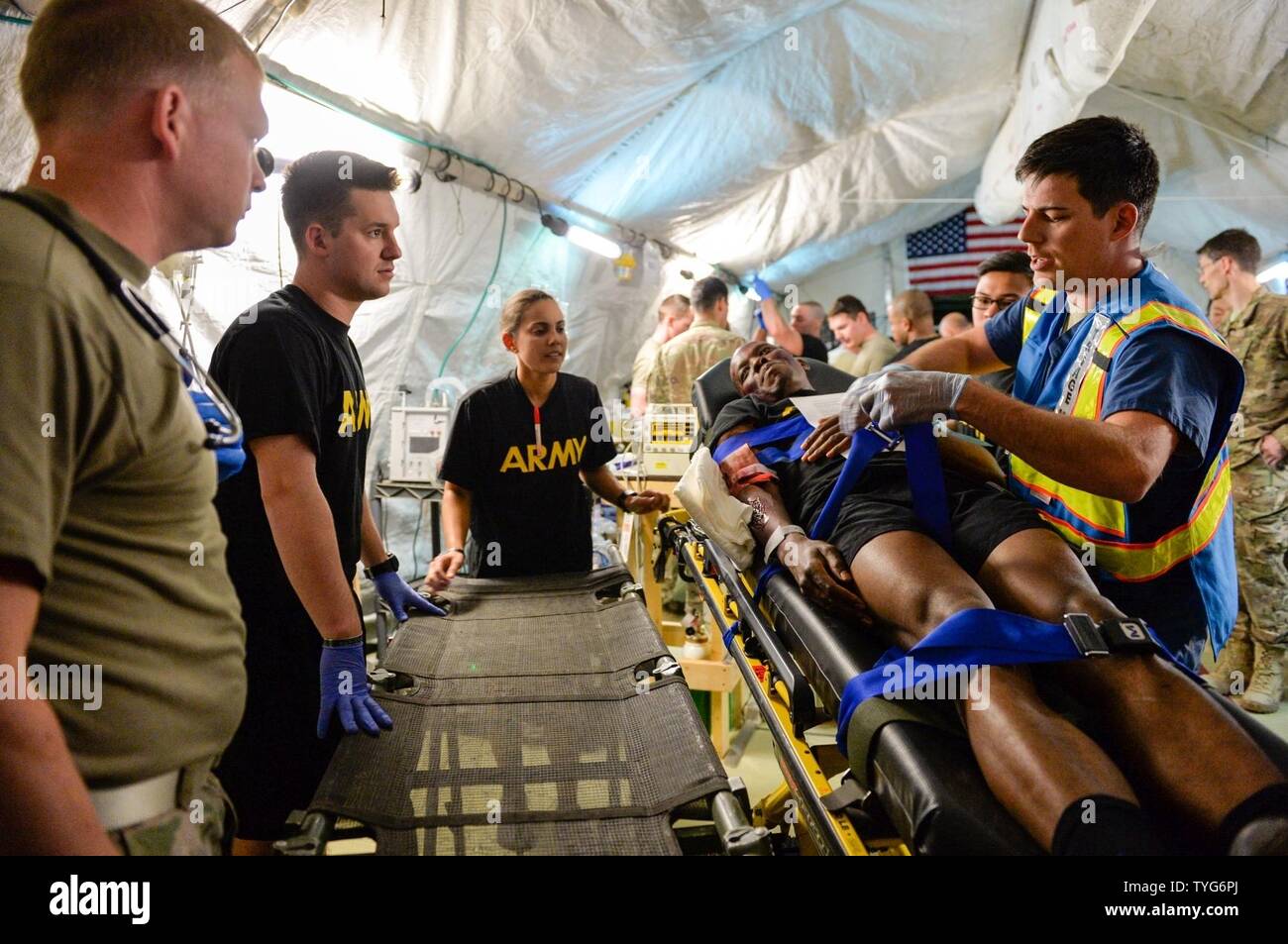 U.S. Army Soldiers assigned to the 28th Combat Support Hospital prepare ...
