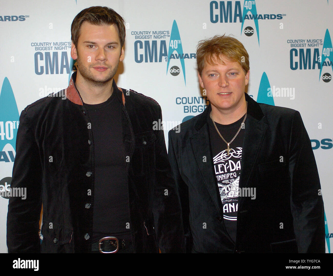 Members of Emerson Drive arrive for the 40th Annual Country Music ...