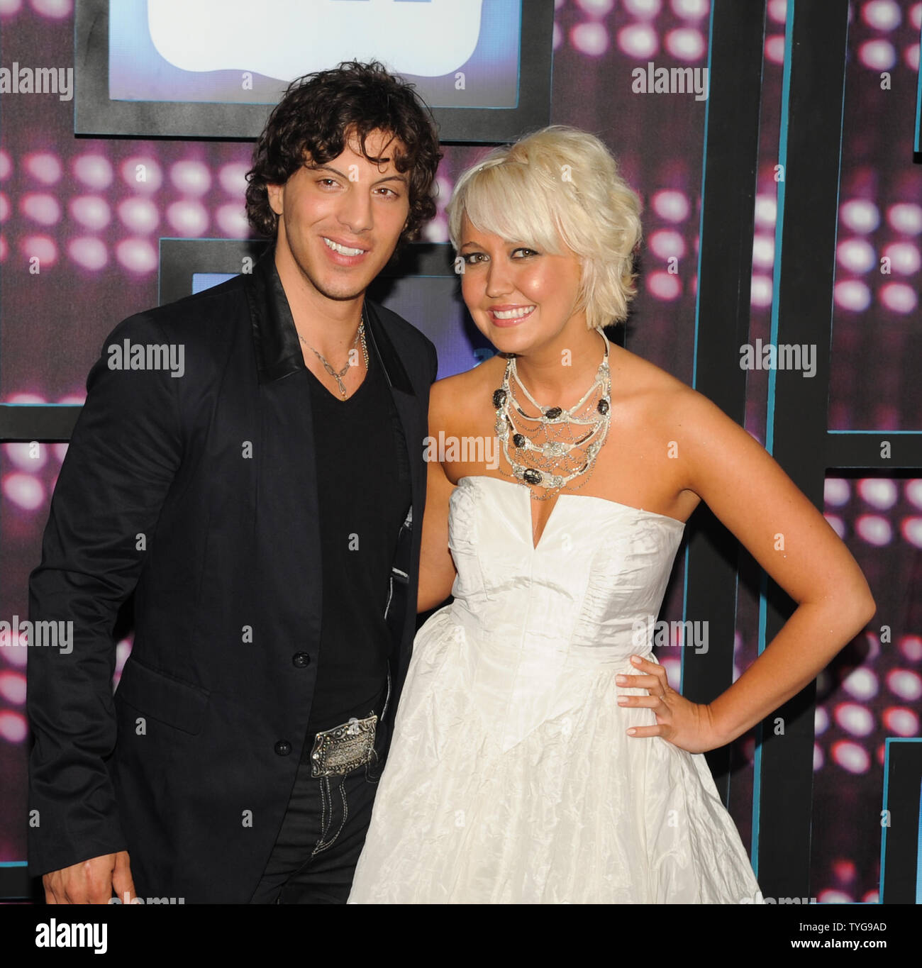 Meghan Linsey and Joshua Scott Jones of Steel Magnolia arrive at the ...