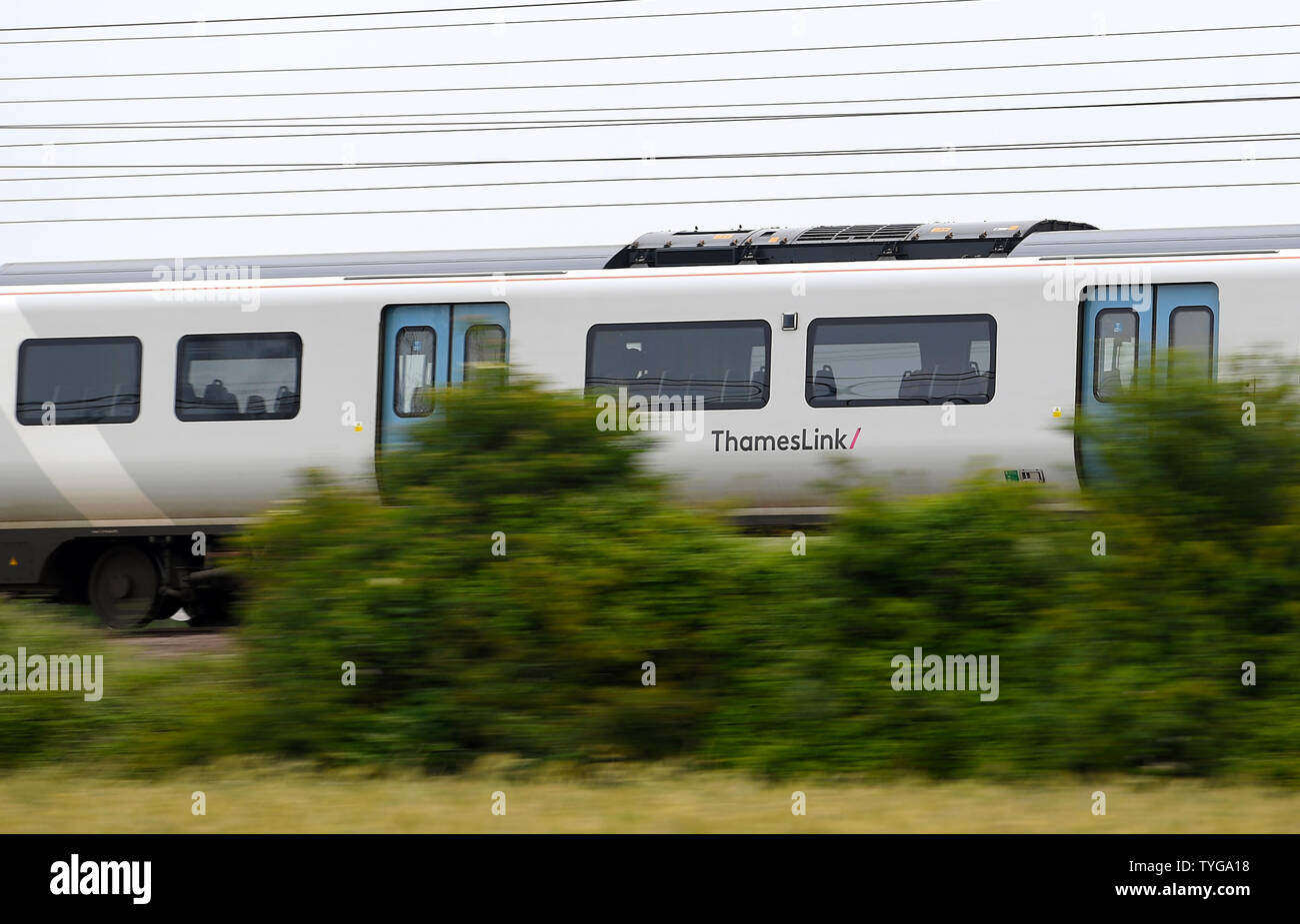 Thameslink train south east hi-res stock photography and images - Alamy