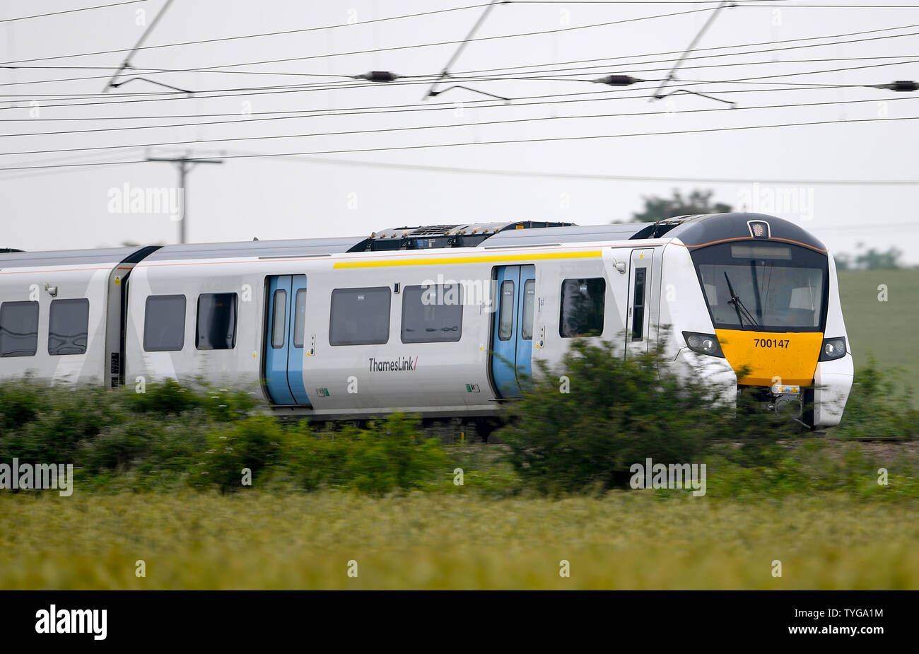 Thameslink train south east hi-res stock photography and images - Alamy