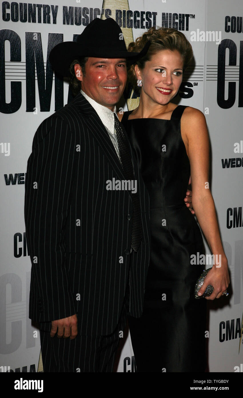 Clay Walker and his wife Lori arrive at the 41st annual Country Music Association Awards in ...