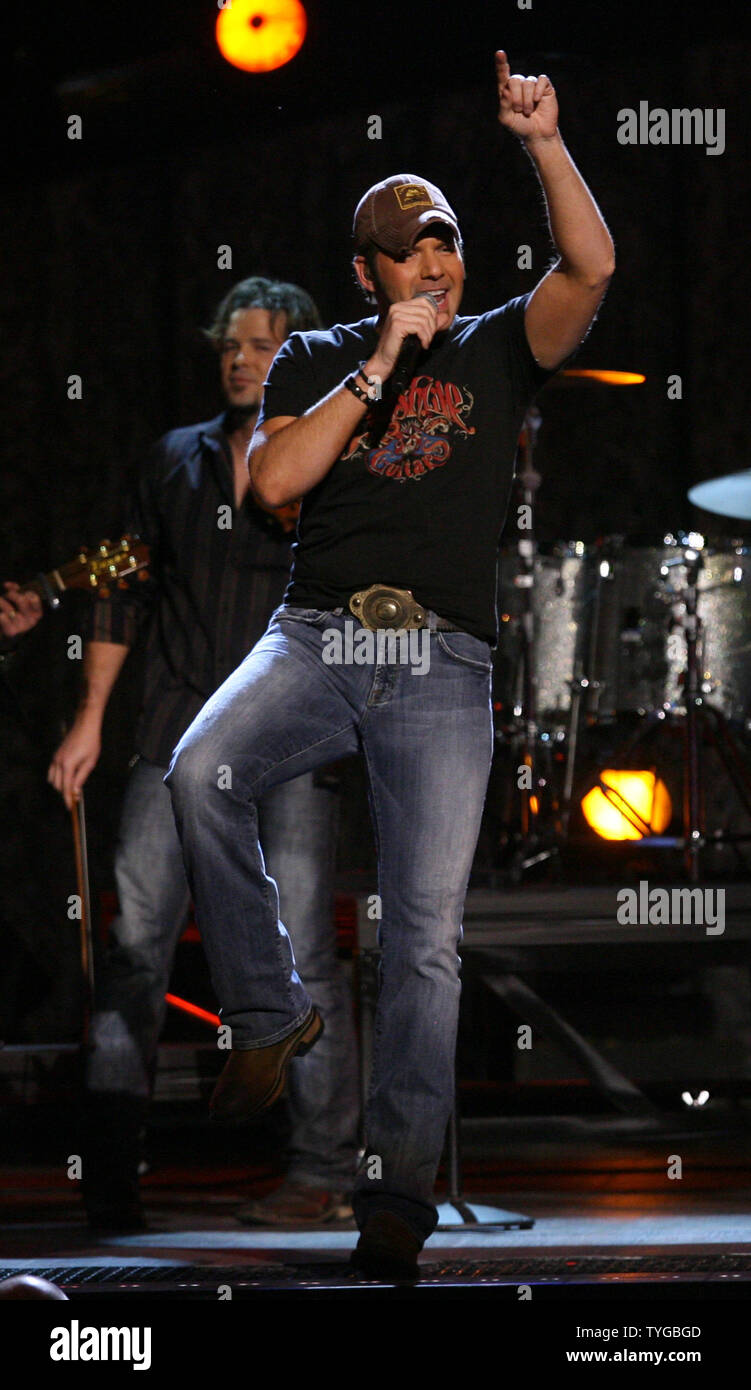 Rodney Atkins performs at the 41st annual Country Music Association ...