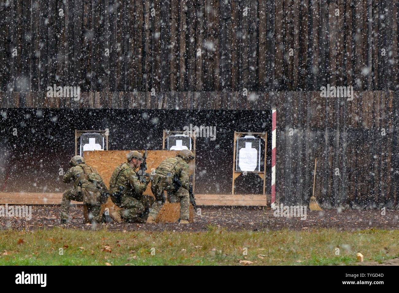 U.S. Soldiers assigned to 1-10th Special Forces Group participate in a ...