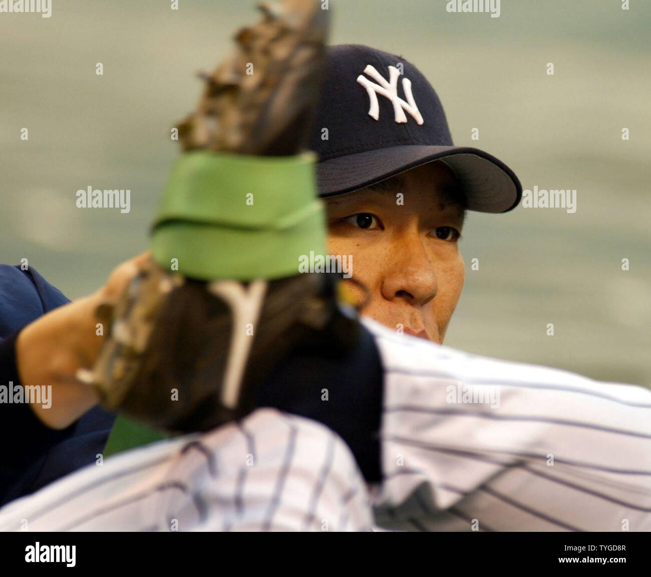 Yankee stadium 2003 hi-res stock photography and images - Alamy