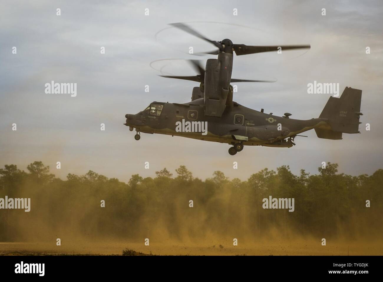 Air Commandos with the 8th Special Operations Squadron conduct a ...