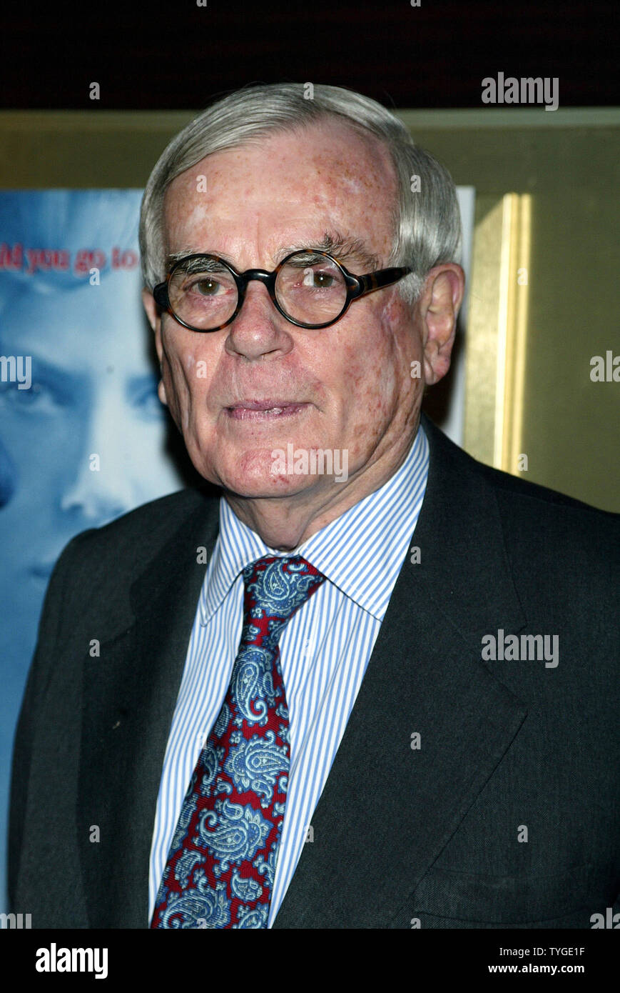 Dominick Dunne poses for pictures at the special screening of "The ...
