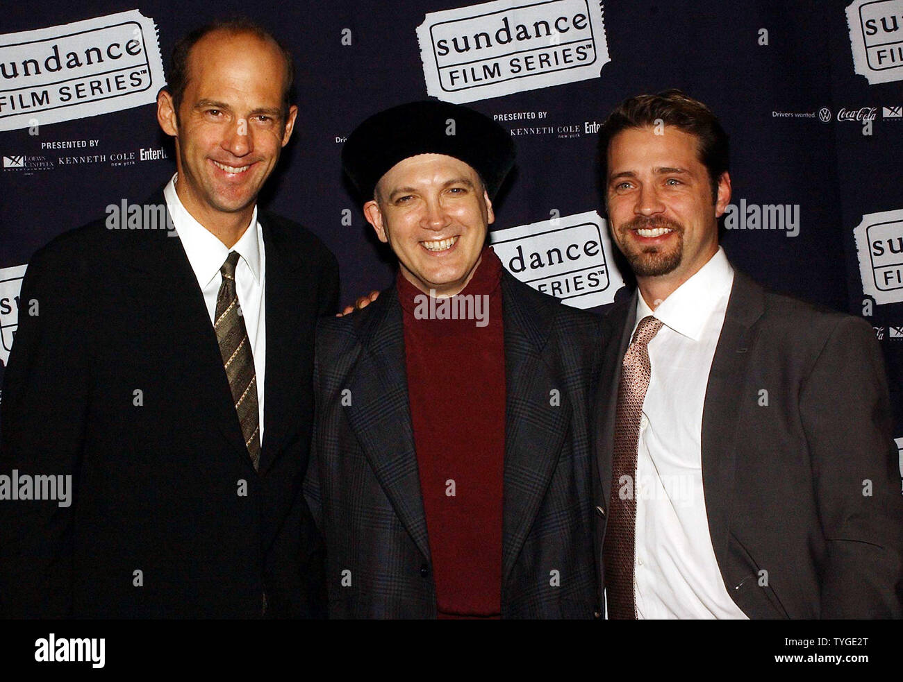 Actor Anthony Edwards of the TV series "ER" poses with actors Charles ...