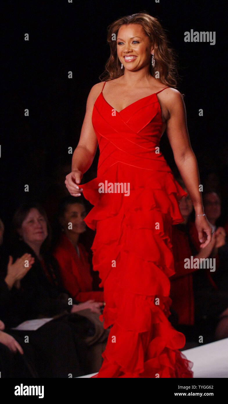 Actress Vanessa Williams models in the Heart Truth fashion show ...