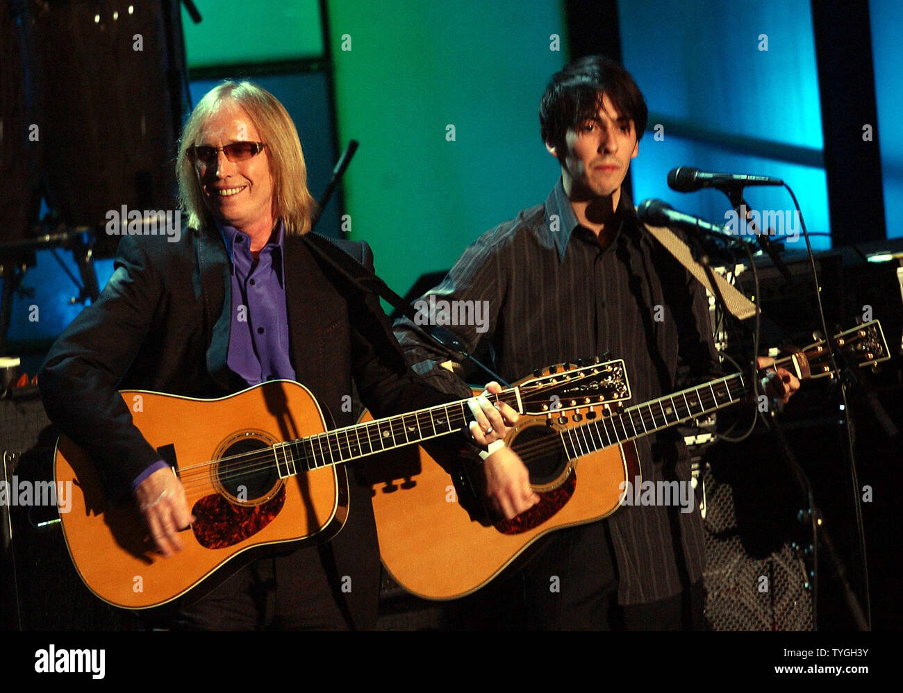 Dhani harrison george harrison hi-res stock photography and images - Alamy