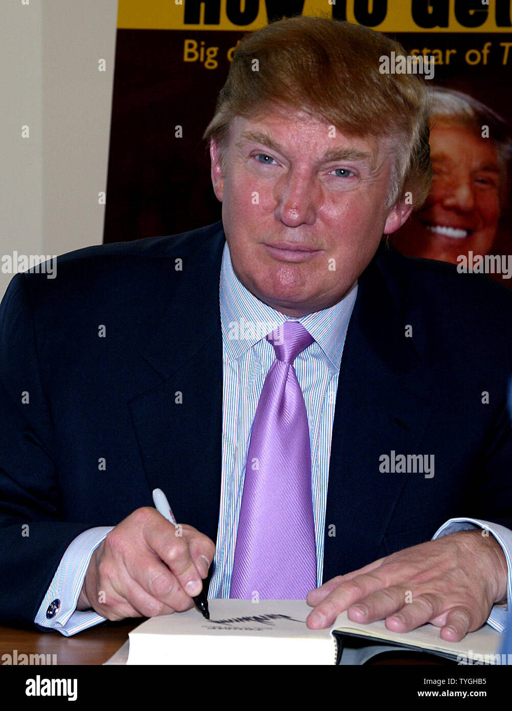 Donald trump apprentice 2004 hi-res stock photography and images - Alamy