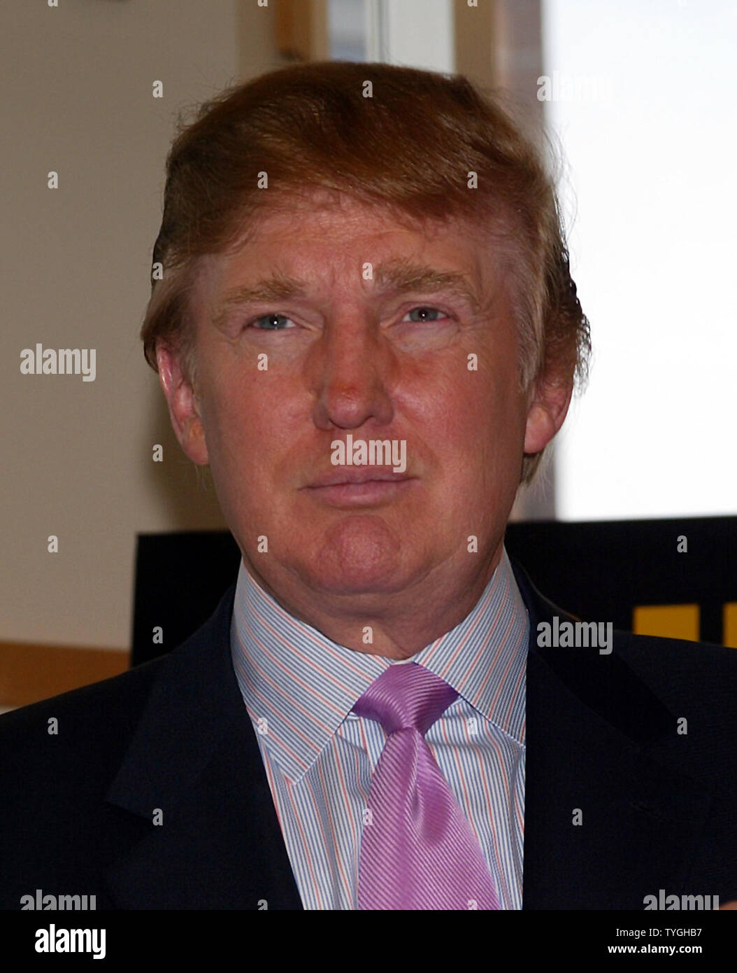 Donald trump apprentice 2004 hi-res stock photography and images - Alamy