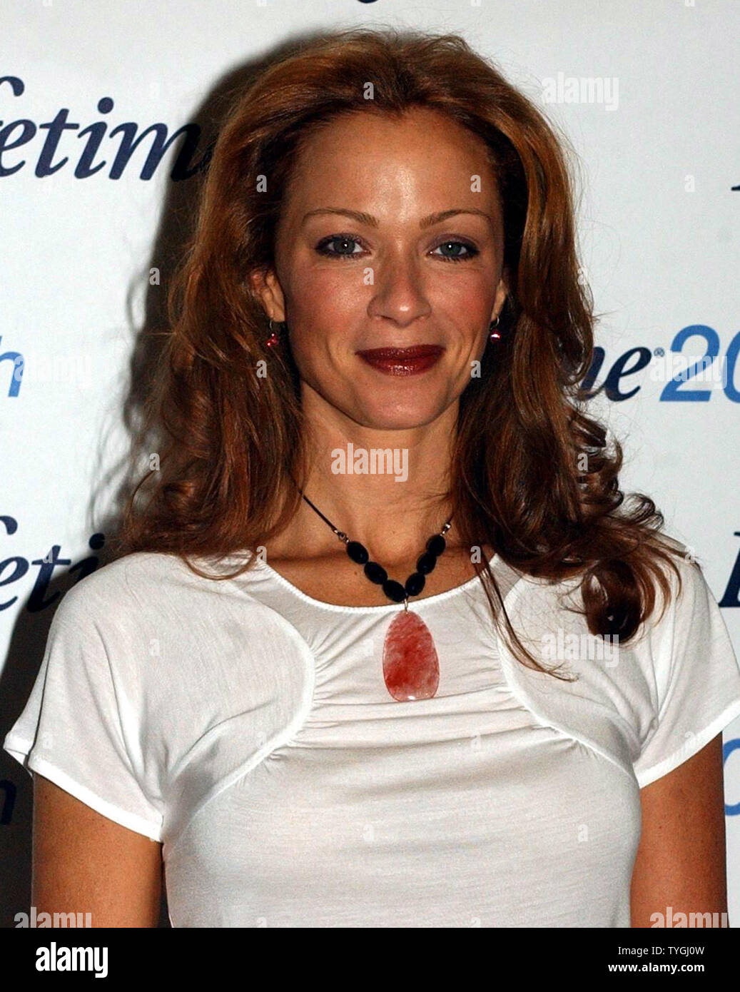 Lauren holly hi-res stock photography and images - Alamy