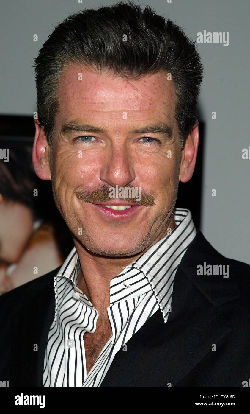 Pierce Brosnan poses for pictures at the premiere of his new movie ...
