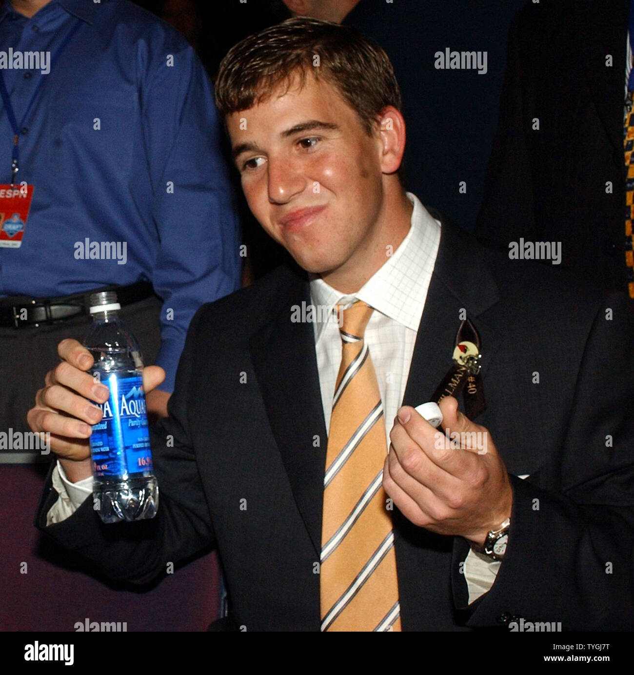 Eli manning draft hi-res stock photography and images - Alamy