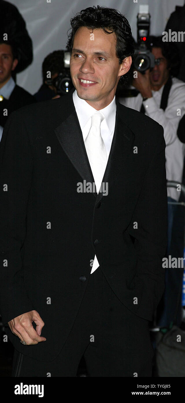 Marc Anthony poses for pictures at the Costume Institute Gala ...