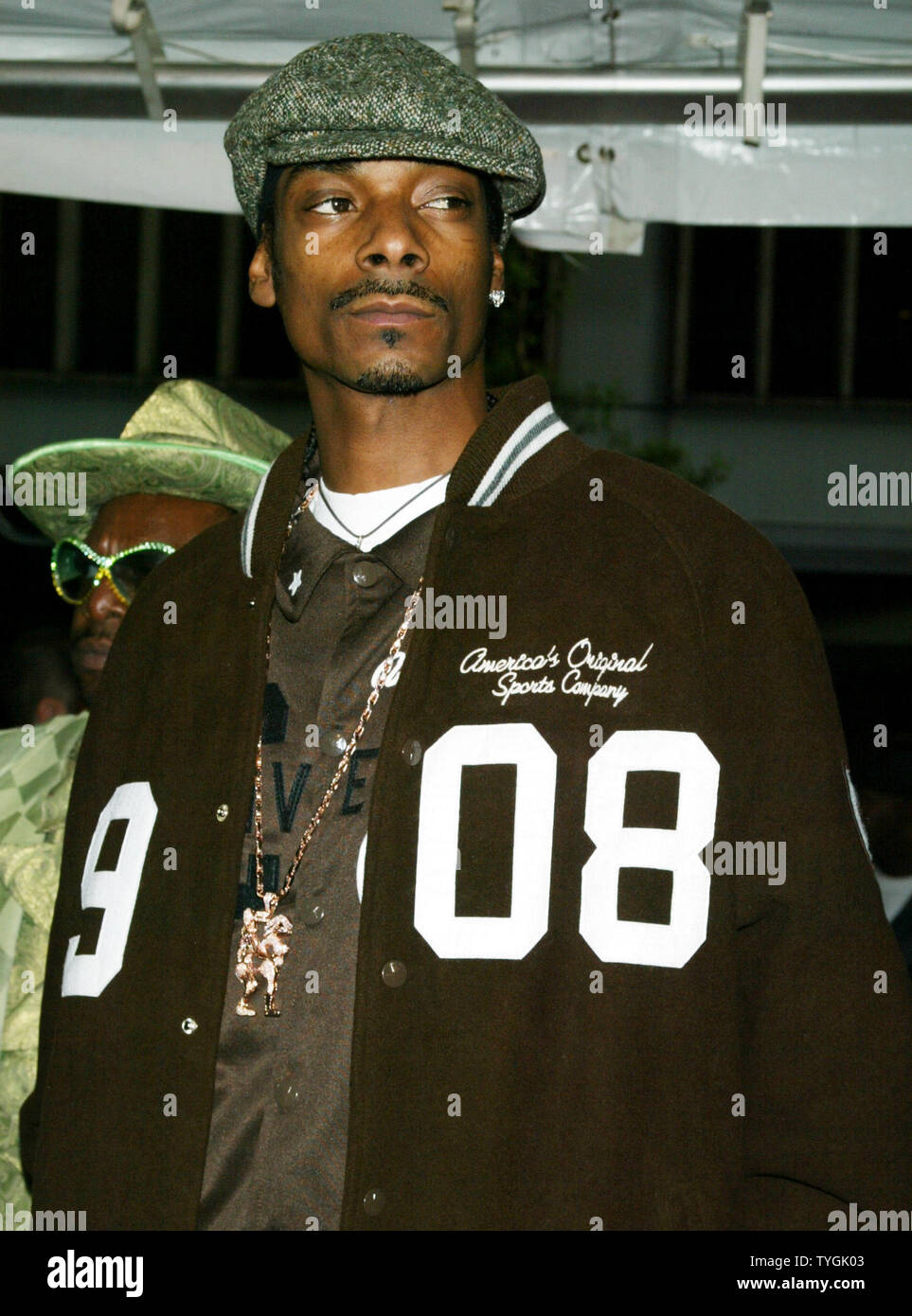 Snoop doggy dogg hi-res stock photography and images - Alamy