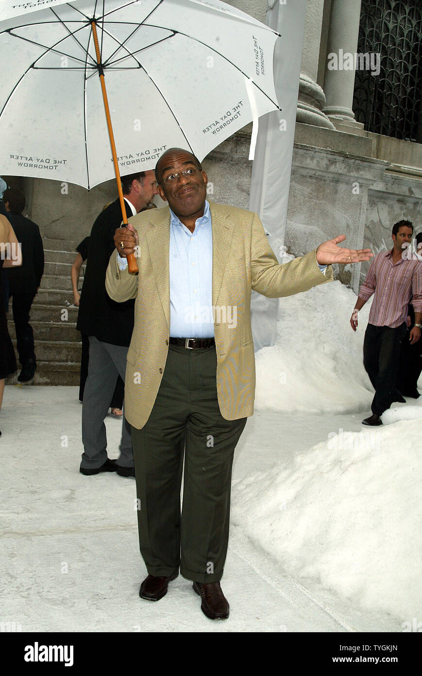 Weatherman Al Roker poses for pictures at the premiere of "The Day ...