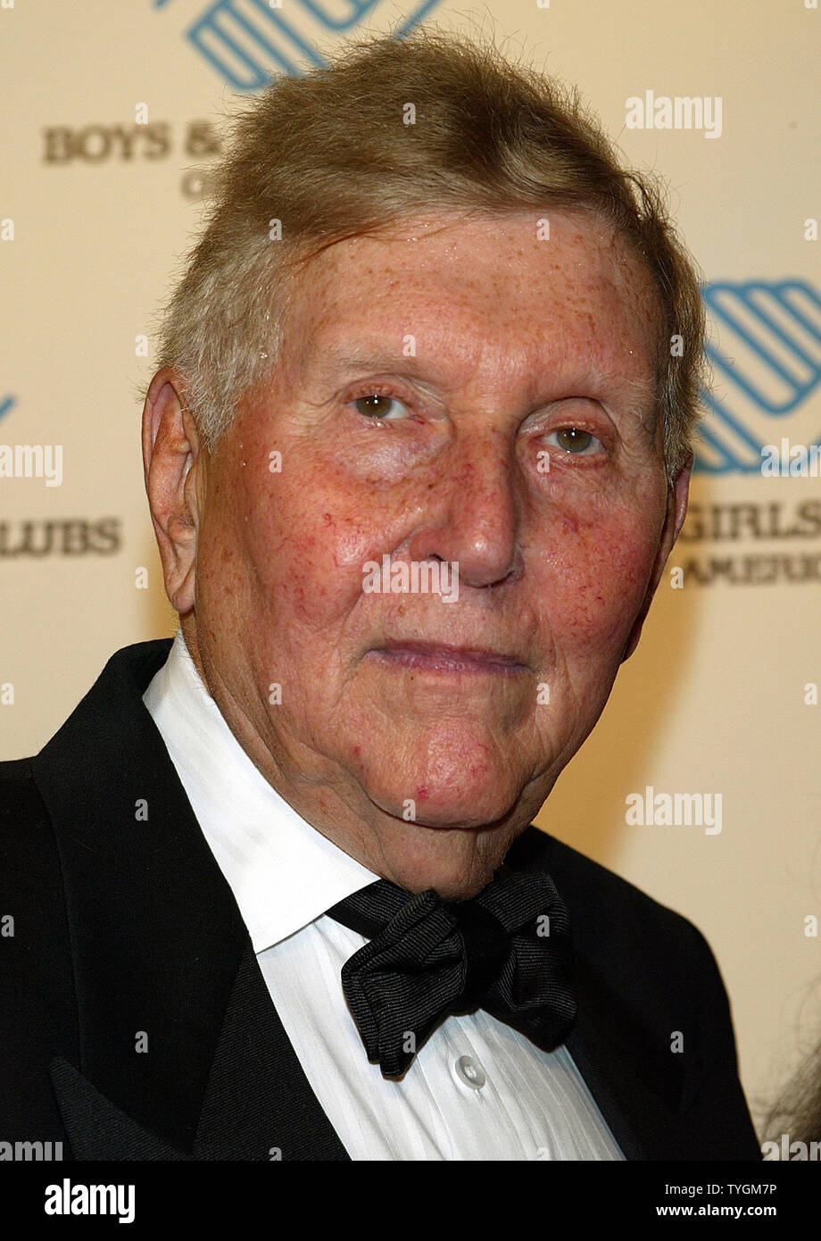 Sumner redstone photo hi-res stock photography and images - Alamy