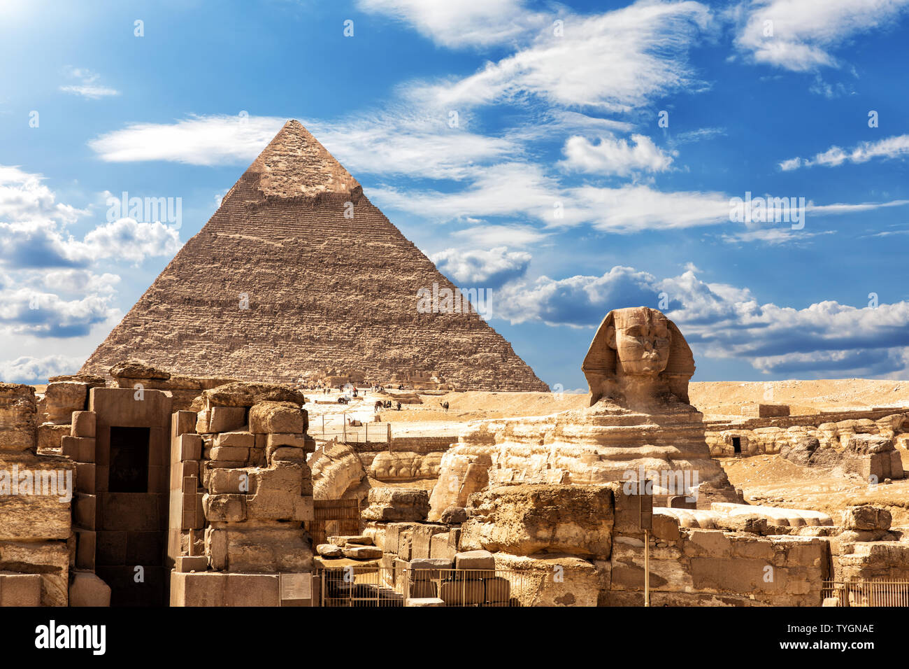 The Sphinx, the Temple and the Pyramid of Chephren under the clouds in ...