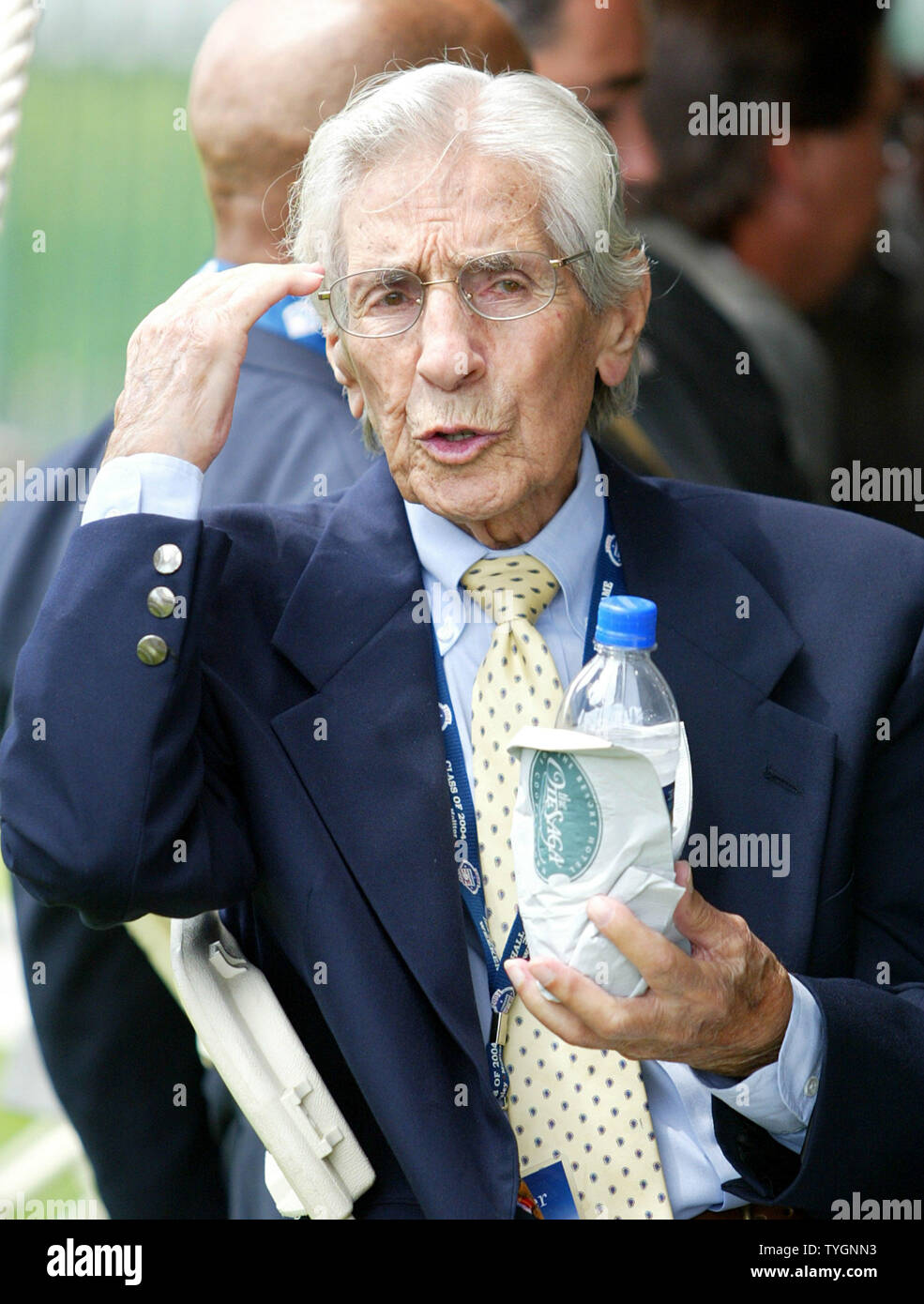 Phil dennis on hi-res stock photography and images - Alamy